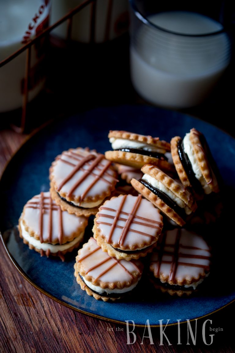 Plum Butter Cookies Recipe {Pesochnoe Pirozhnoe} - Let the Baking Begin!